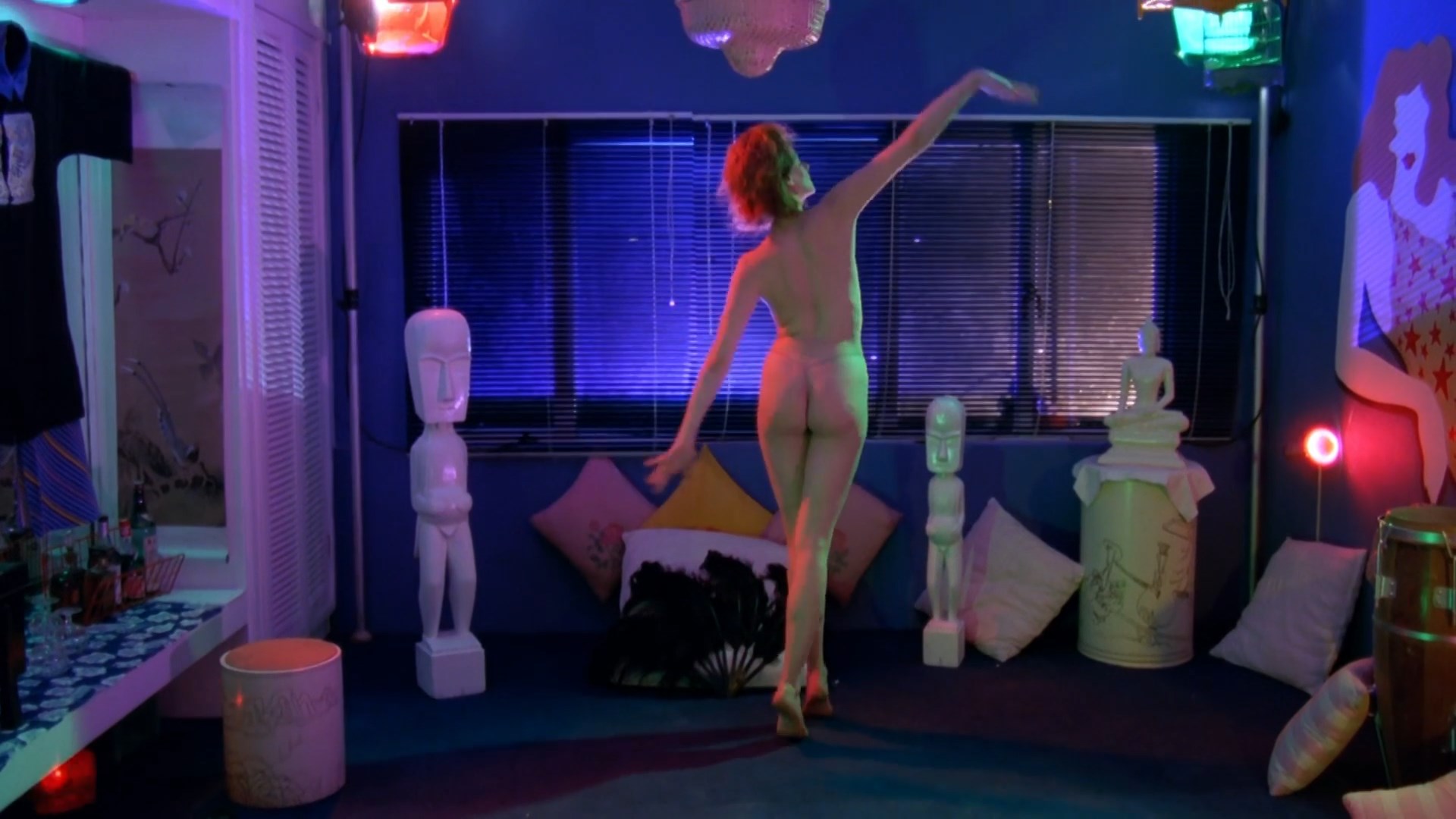 Nude Video Celebs Mabel Kwong Nude Sex Beyond The Grave Fung Lau Yuen Gwai 1984